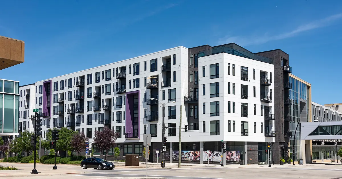 Home 550 Ultra Lofts